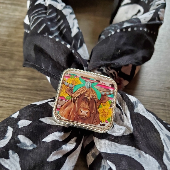 Hand Crafted | Accessories | Western Highland Cow Scarf Slidescarf ...